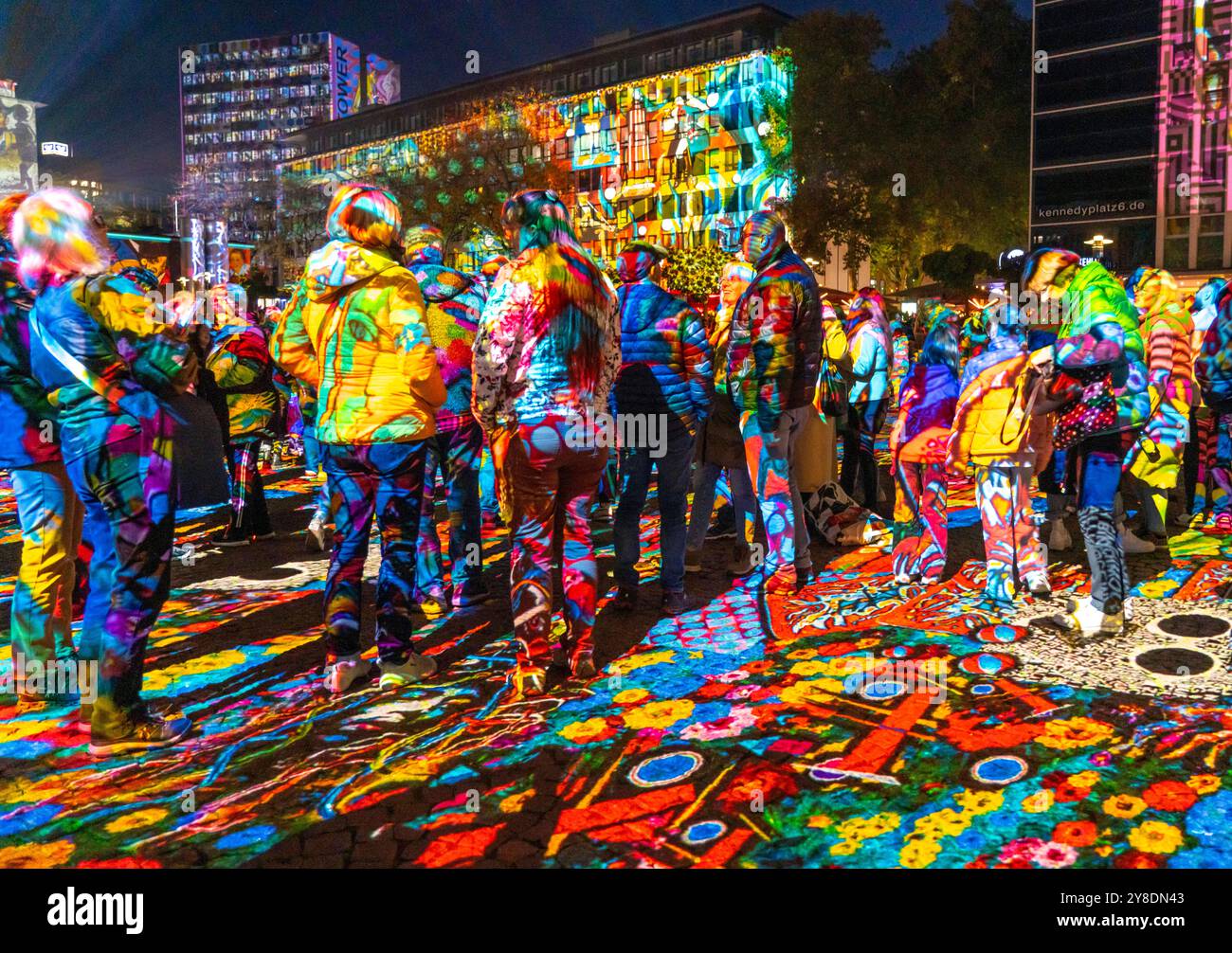 Essen Light Festival, in der Innenstadt, Lichtkunst auf dem Kennedyplatz, der Berliner Künstler ...