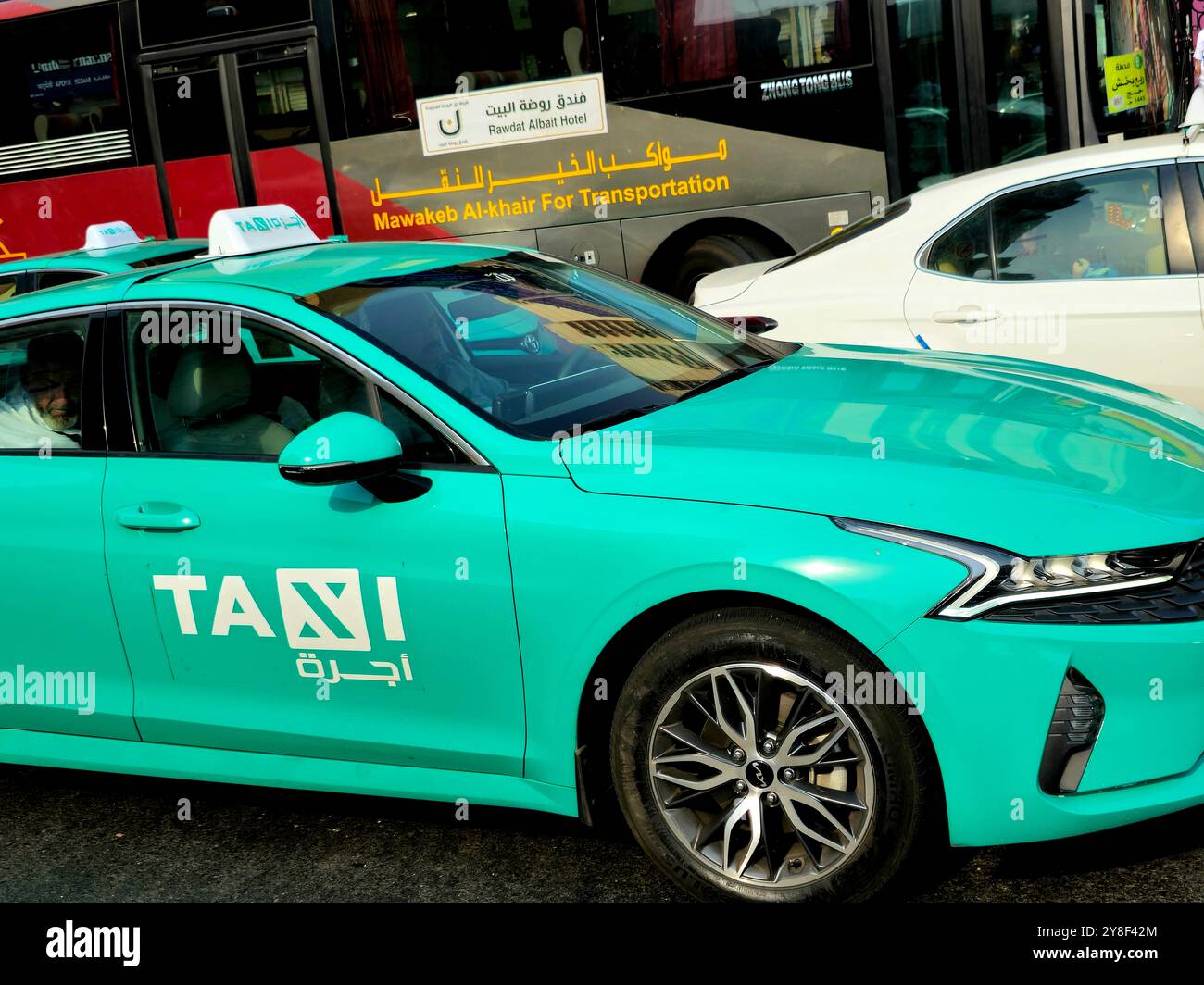 Mekka, Saudi-Arabien, 8. Juni 2024: Mecca Makkah Taxi, benutzt, um Hajj ...