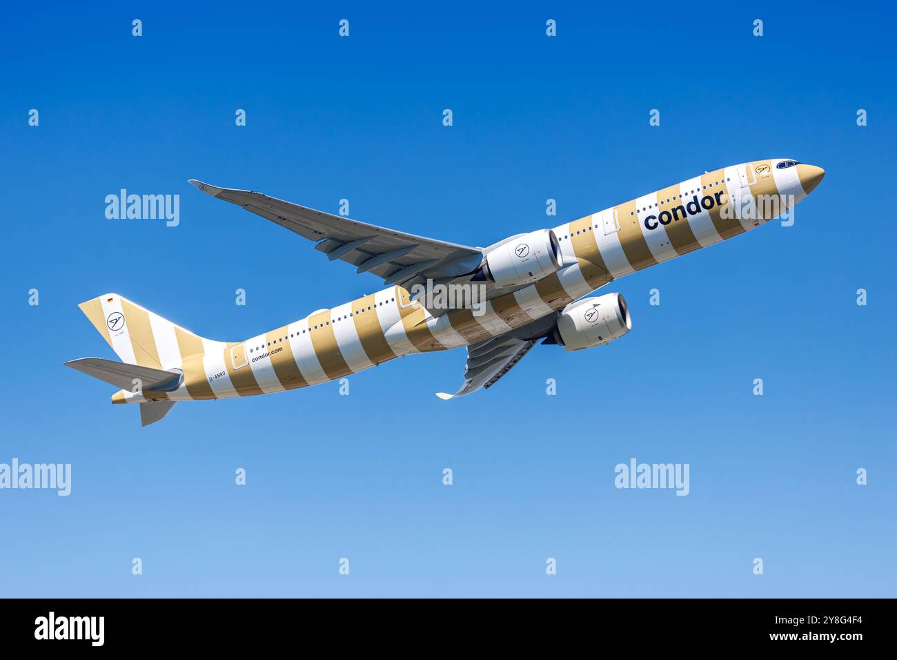 Frankfurt, Deutschland - 14. Mai 2024: Flugzeug des Condor Airbus A330 ...