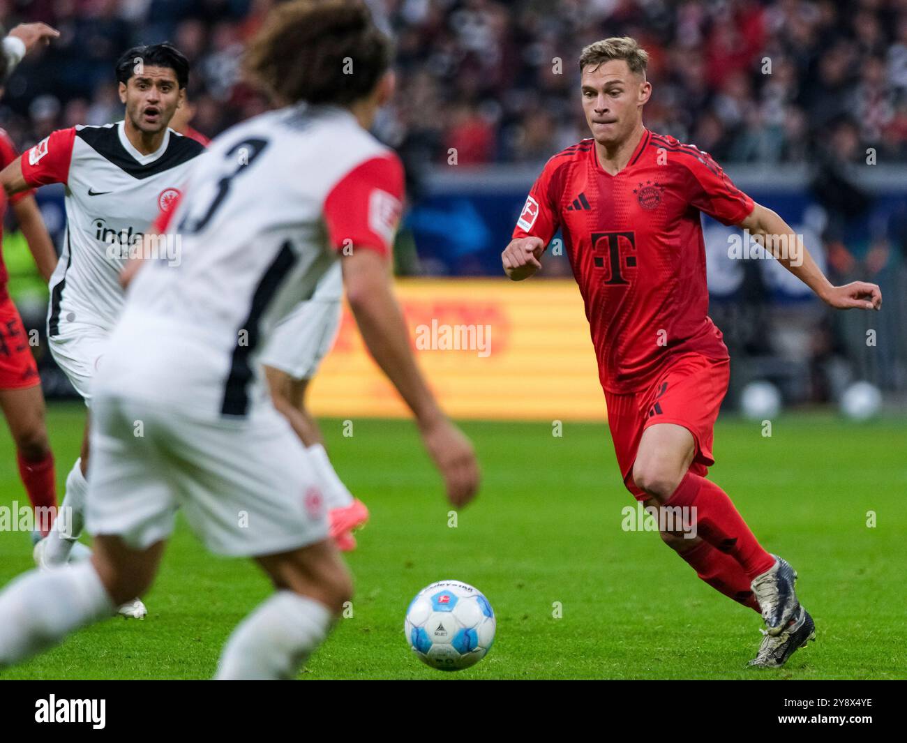 Joshua Kimmich (FC Bayern München, #06) am Ball, GER, Eintracht ...