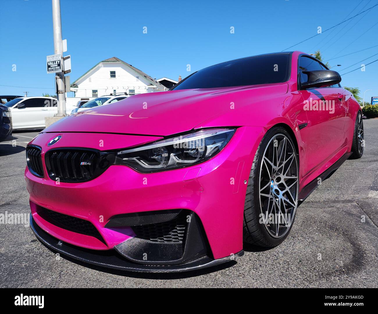Seattle, WA, USA -19. Juli 2024 : BMW F82 M4 Competition Pink ...