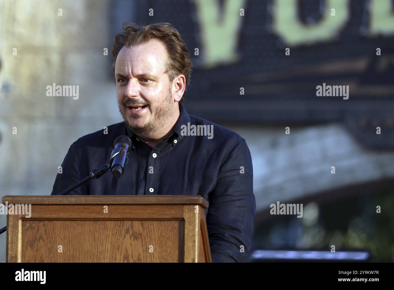 Offizielle Inbetriebnahme der neuen Achterbahn Voltron mit Michael Mack ...