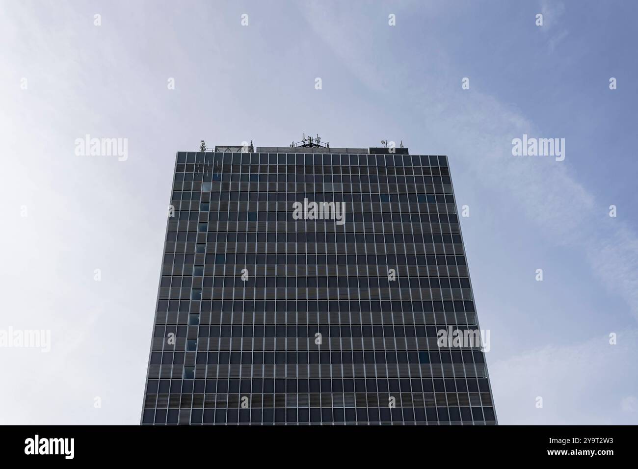 Das ehemalige Post-Bank Bürohochhaus in Essen. 29.09.2024, EU, DEU ...