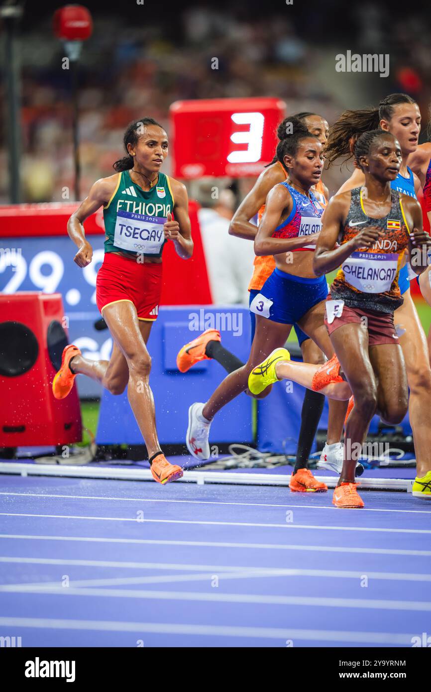 Gudaf Tsegay nahm an den 10,000-Meter-Strecken der Olympischen Spiele ...