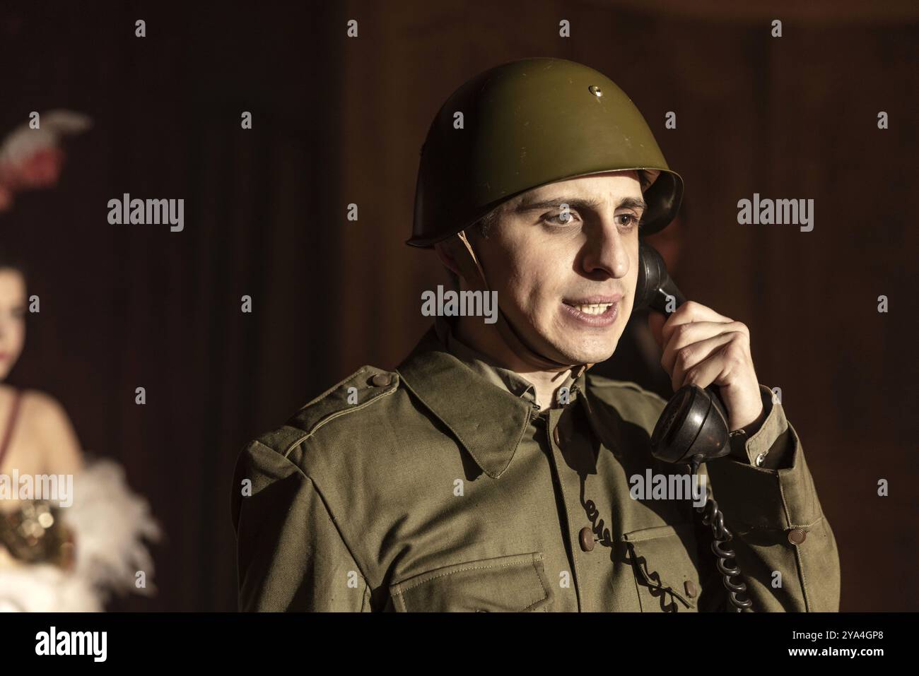 OSCAR LASARTE IN MAY I TALK WITH THE ENEMY (2024) -ORIGINALTITEL: ¿ES EL ENEMIGO? LA PELICULA DE ...