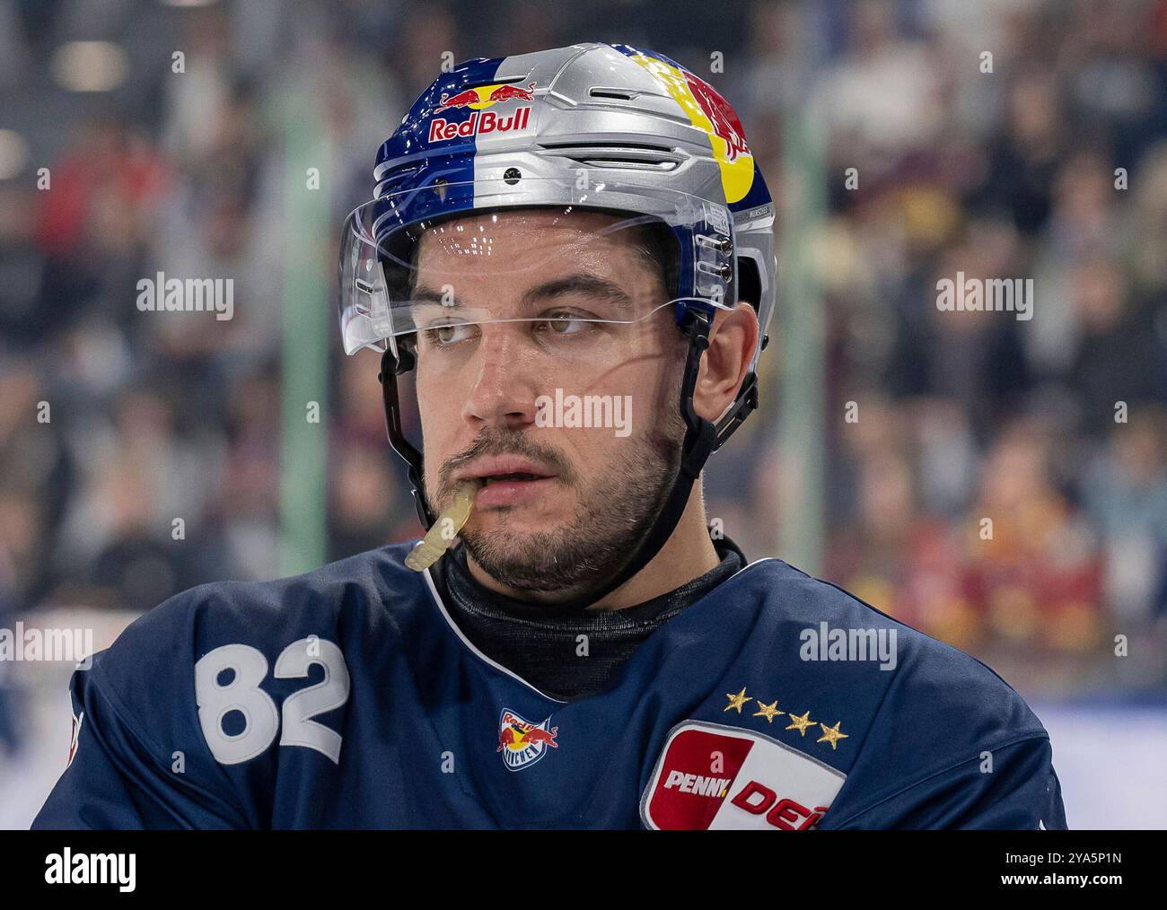 Chris DeSousa (EHC Red Bull Muenchen, #82) / Portrait / Portraet. GER ...