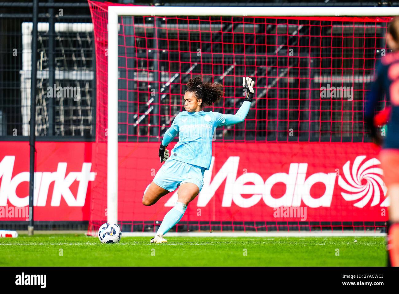 Rotterdam - Jacintha Weimar von Feyenoord Rotterdam während der dritten ...