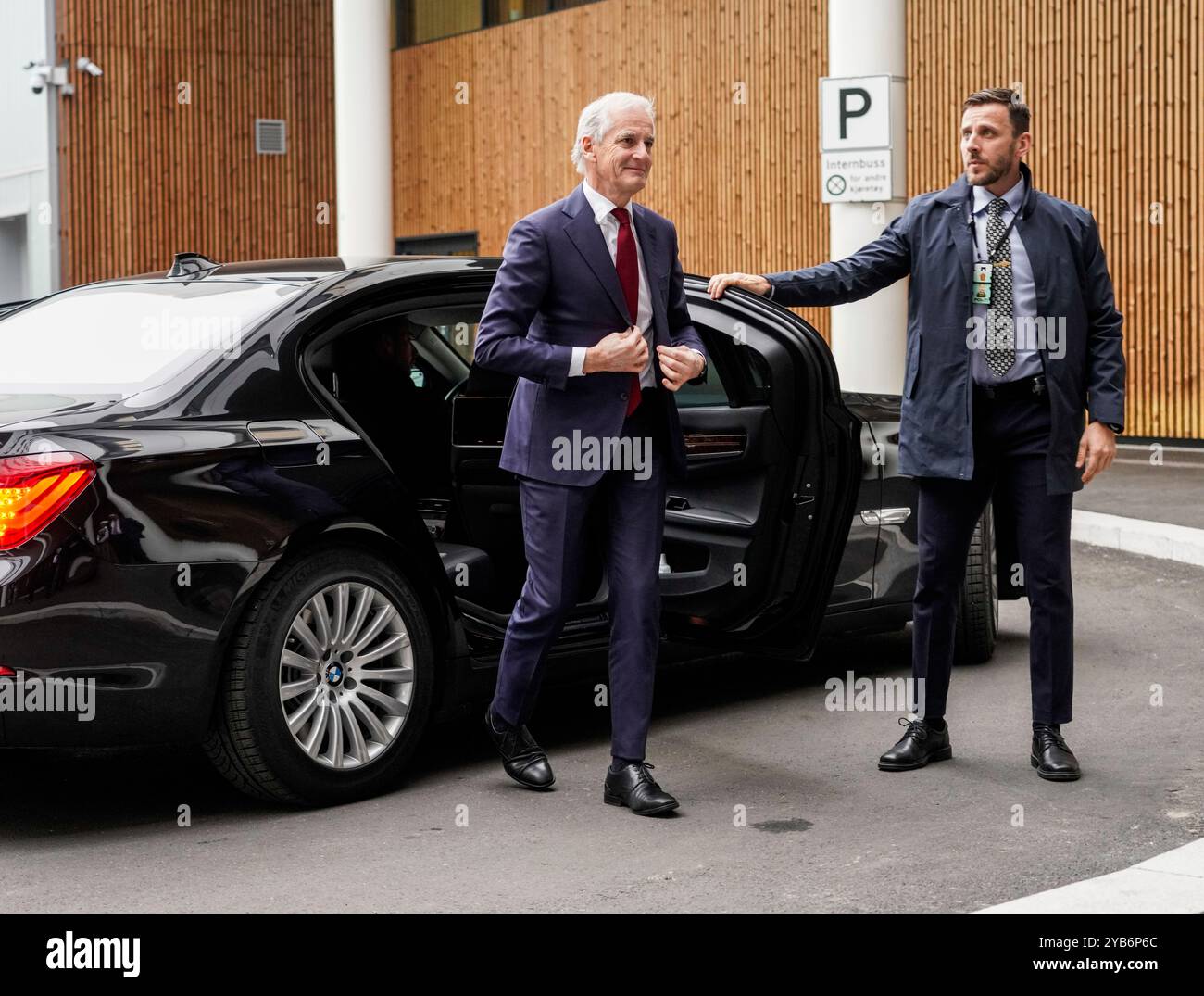Oslo 20241017. Der norwegische Premierminister Jonas Gahr Store wird an ...