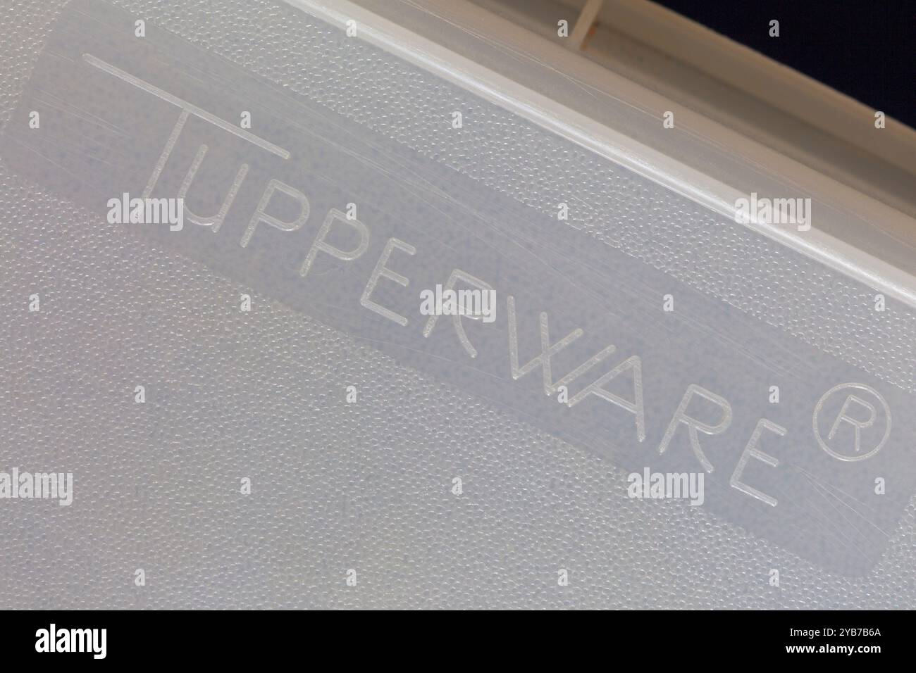 Tupperware logo -Fotos und -Bildmaterial in hoher Auflösung – Alamy