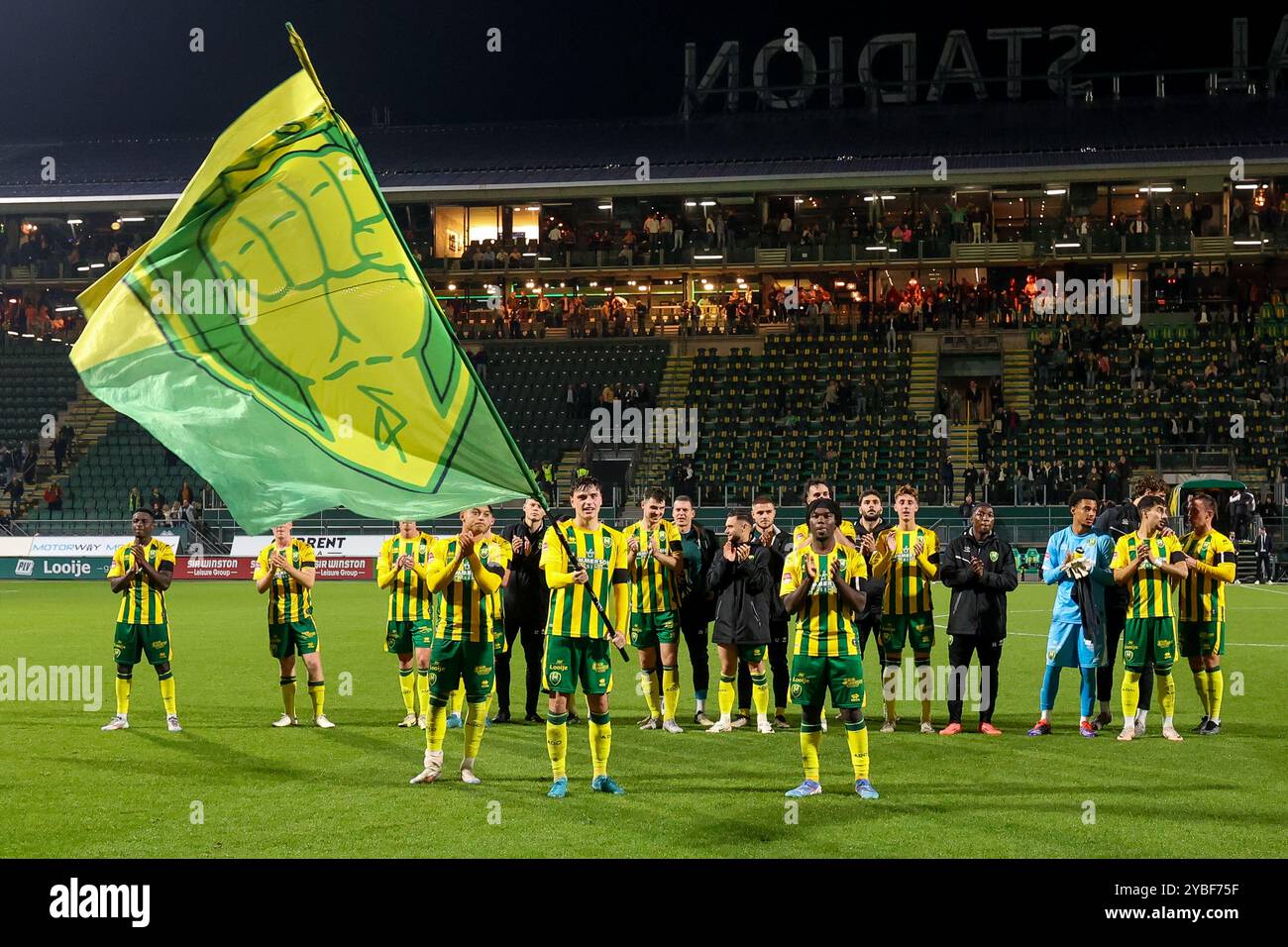 DEN HAAG, NIEDERLANDE - 18. OKTOBER: Kilian Nikiema von ADO den Haag ...