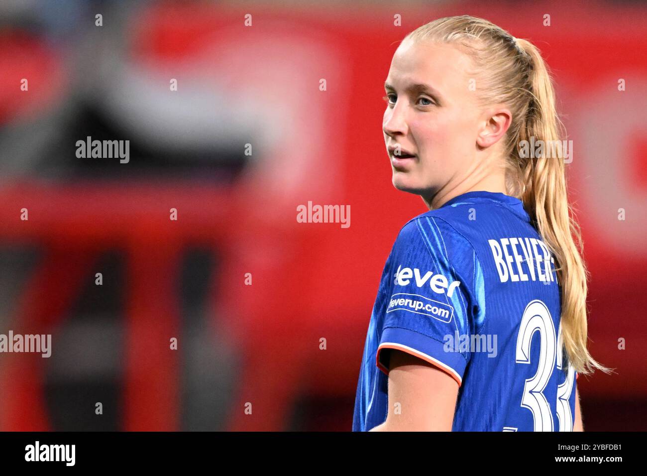 ENSCHEDE - Agnes Beever Jones aus Chelsea beim UEFA Champions League ...