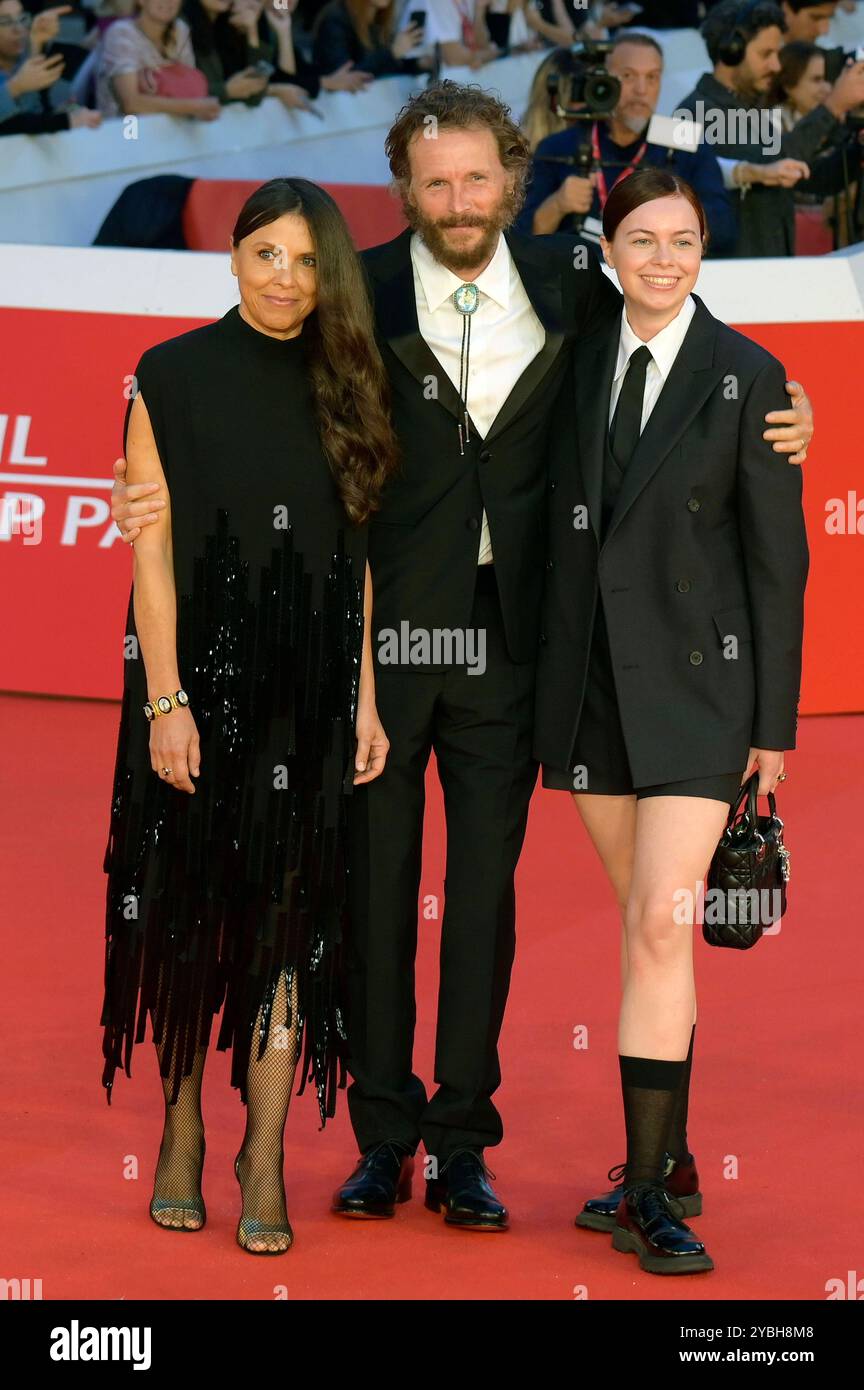 Jovanotti mit Ehefrau Francesca Valiani und Tochter Teresa Cherubini ...