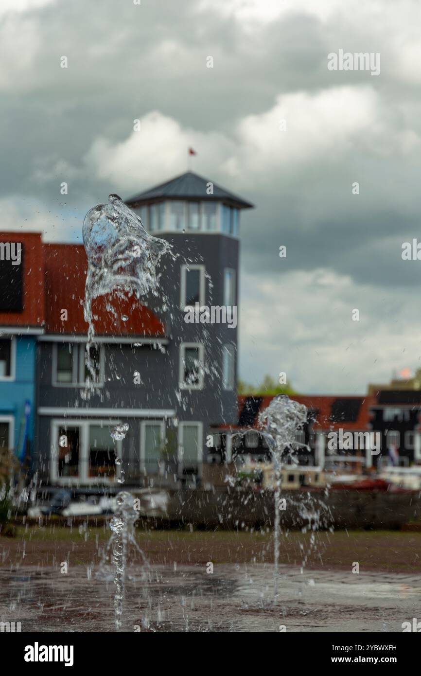 Der Reitdiephaven liegt am Reitdiep. Die berühmten farbigen Häuser sind einen Besuch Wert. Der ...