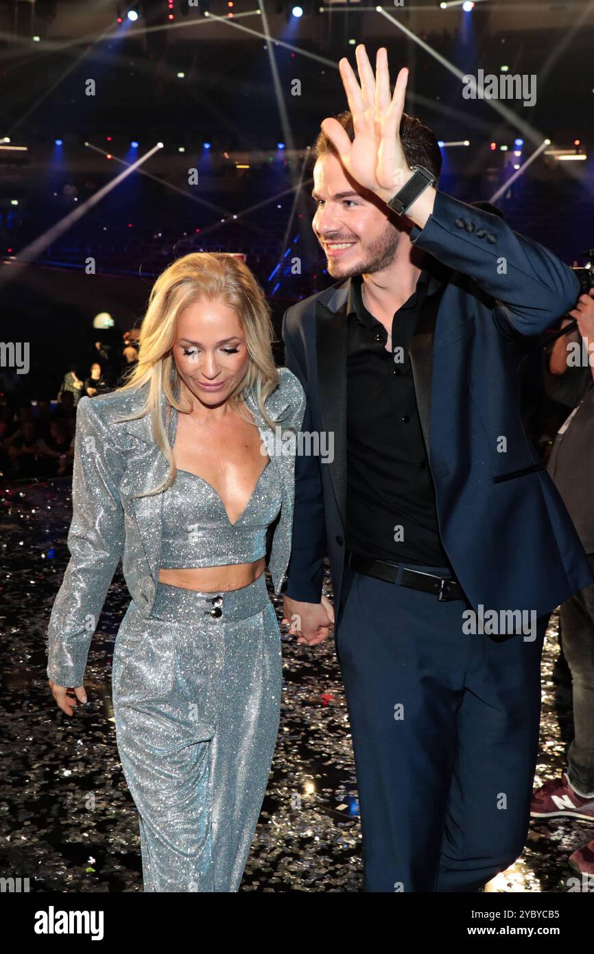 Sänger Eric Phillippi mit Sängerin und Freundin Michelle - ARD Live ...