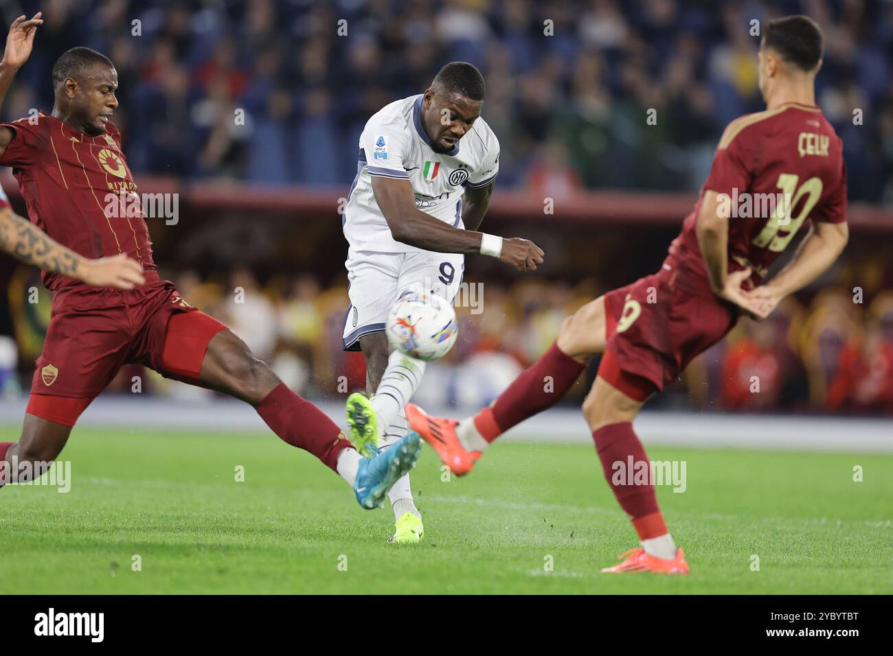 Inters französischer Stürmer Marcus Thuram tritt Romaâ s am 20. Oktober ...