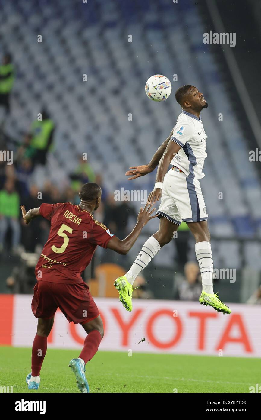 Inters französischer Stürmer Marcus Thuram tritt Romaâ s am 20. Oktober ...