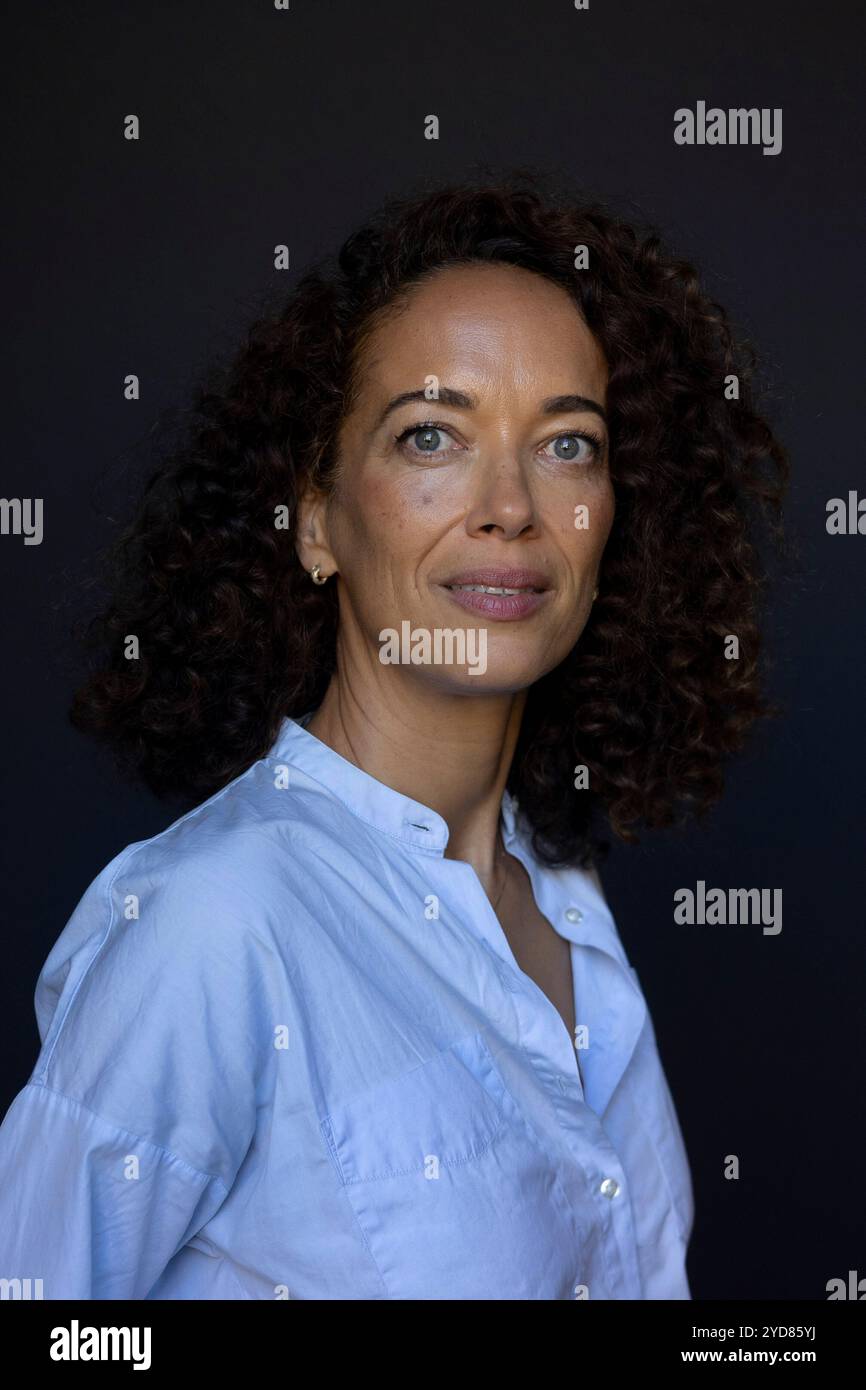 Carmen Chaplin posiert während des 72. San Sebastian International Film ...