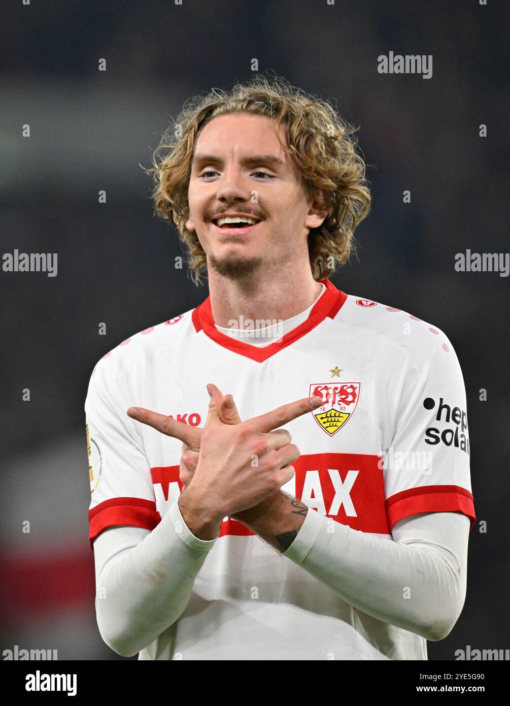 TOR zum 1:0 Nick Woltemade VfB Stuttgart (11) Torjubel VfB Stuttgart vs. 1. FC Kaiserslautern ...
