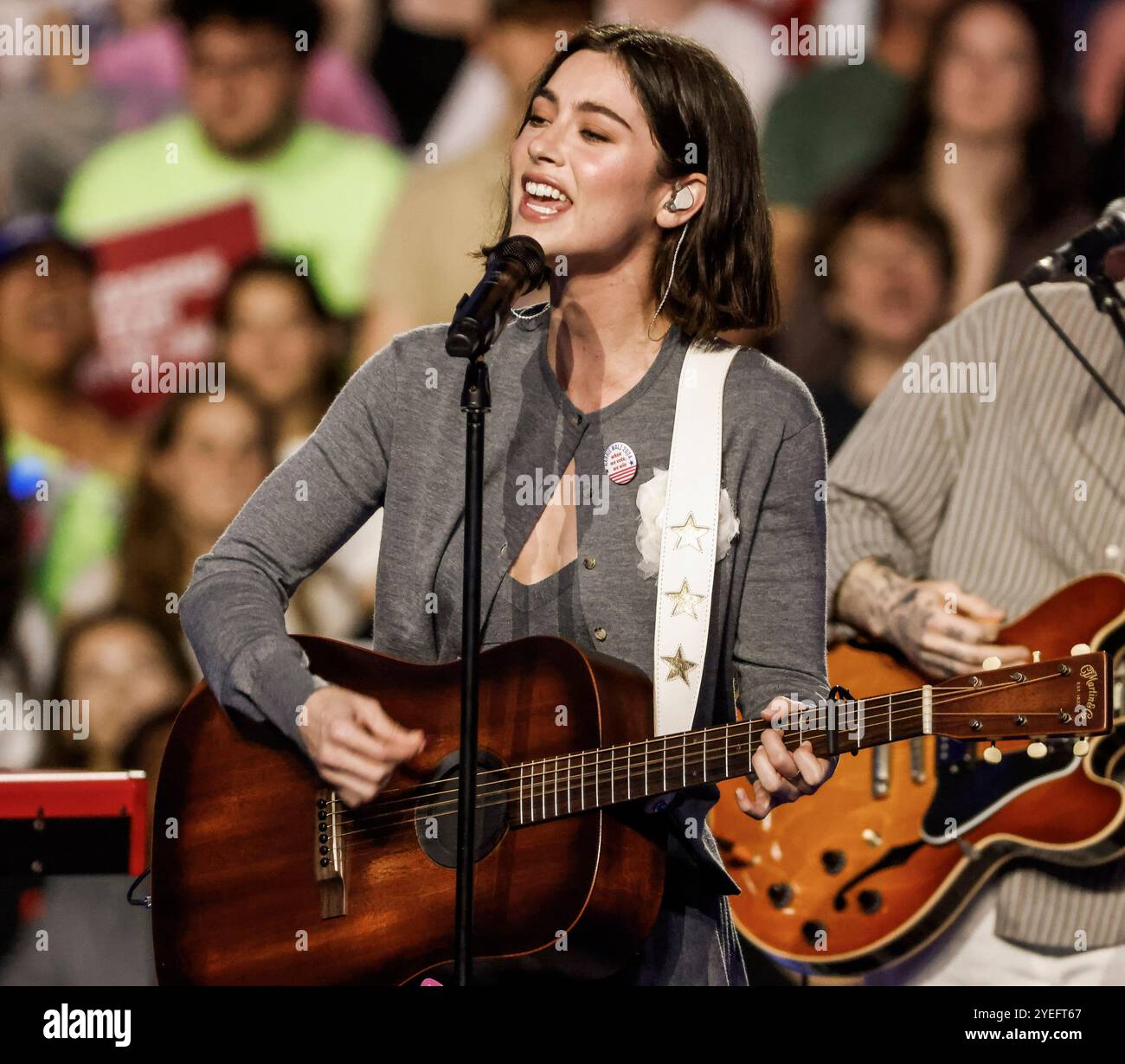 Madison, Usa. 30. Oktober 2024. Sängerin Gracie Abrams tritt auf, bevor ...