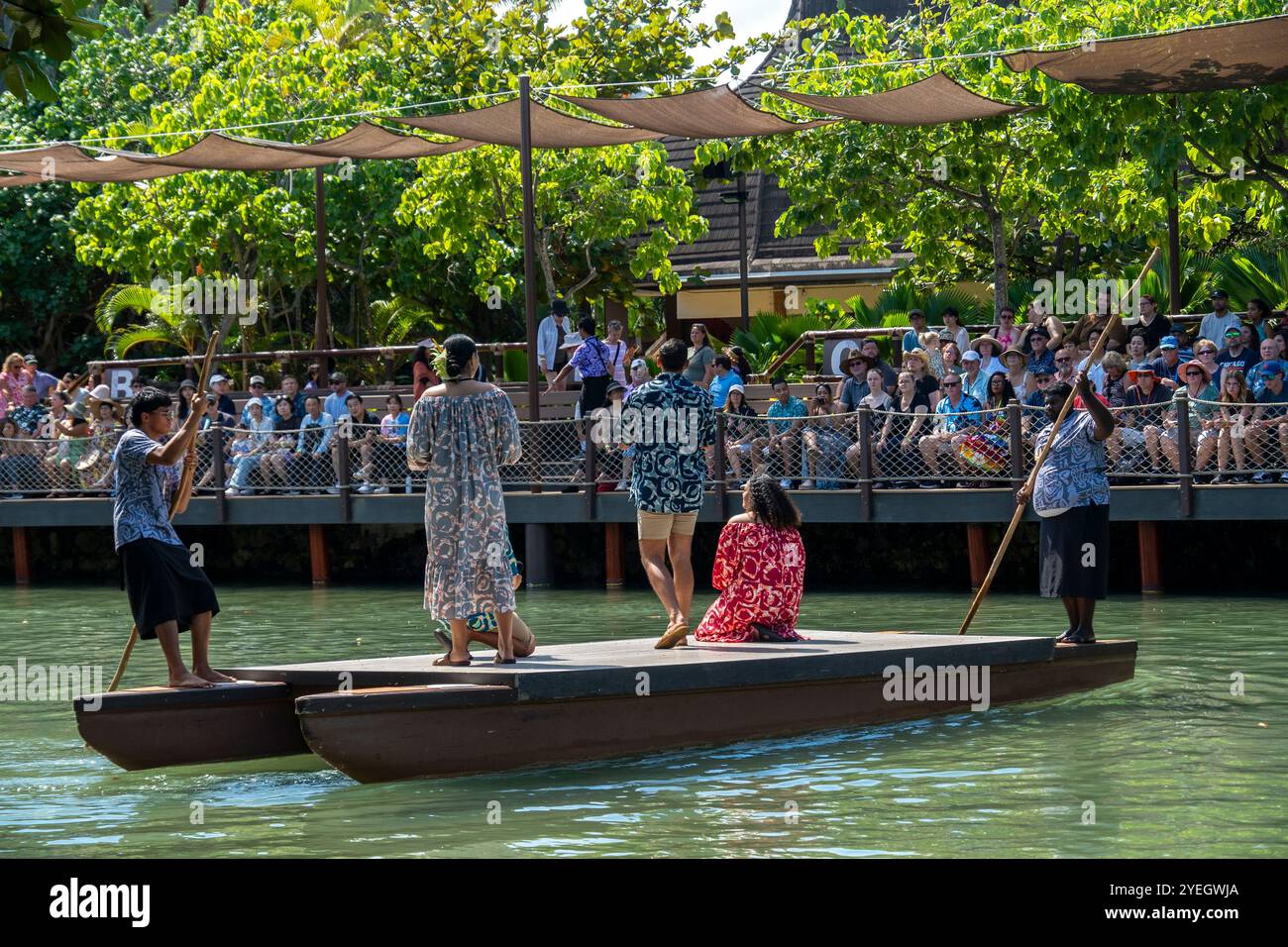 Oahu polynesische kulturzentrum tahitian frauen -Fotos und ...