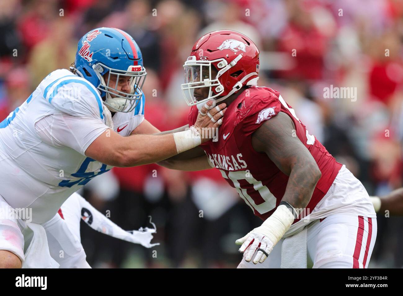 2. November 2024: OLE Miss Offensive Lineman Reece McIntyre #56 kämpft ...