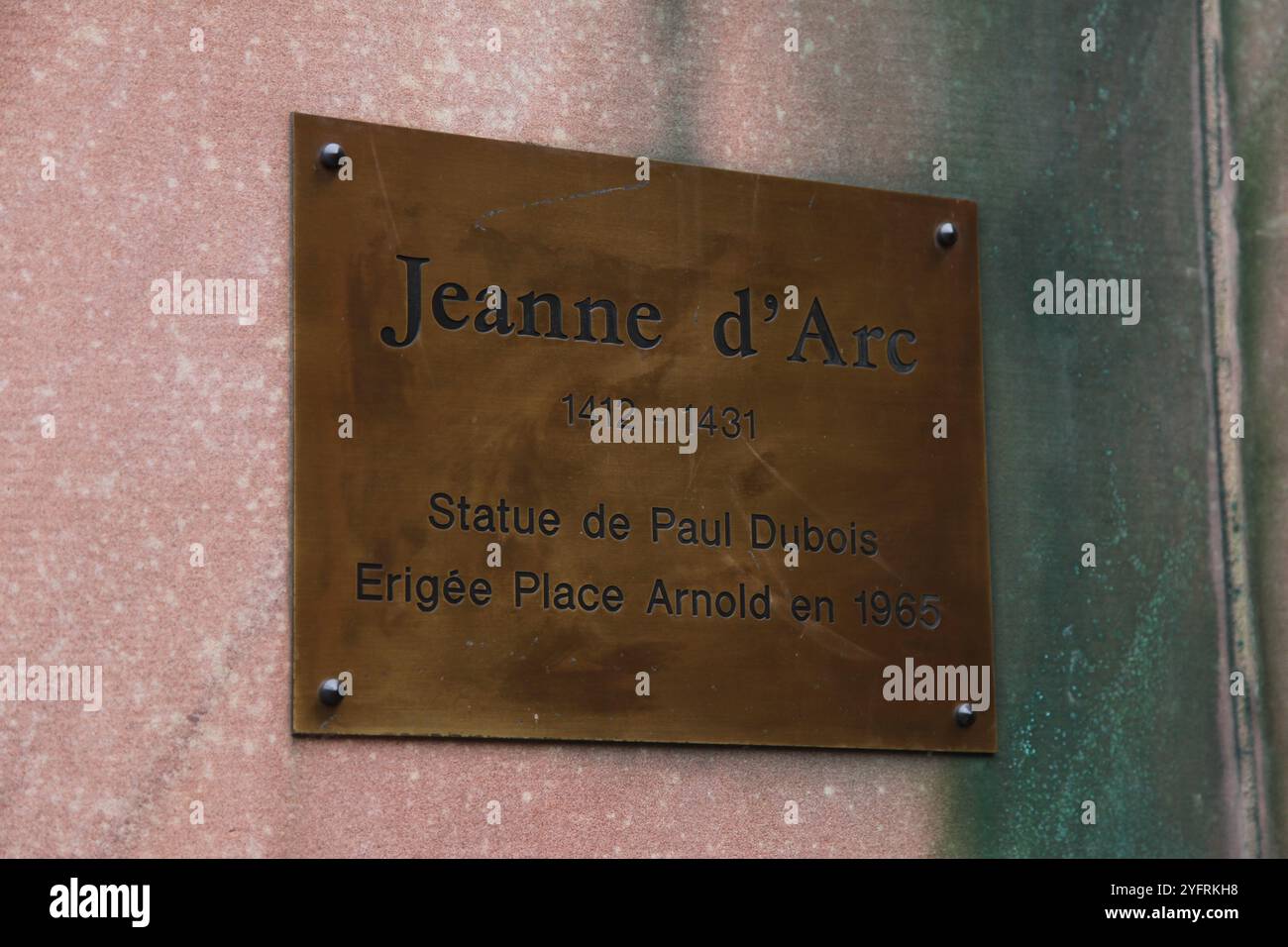 Statue der Jeanne d'Arc (Jeanne d'Arc) zu Pferd von Paul Dubois vor der ...