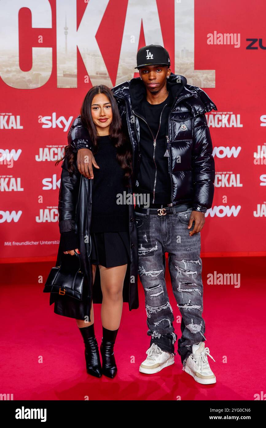 Premiere - The Day of the Jackal -SKY Serie Asali Rani Asal Movafegh ...