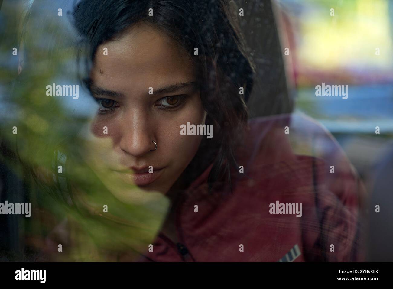 KELSEY ASBILLE in DON'T MOVE (2024), Regie: ADAM SCHINDLER und BRIAN ...