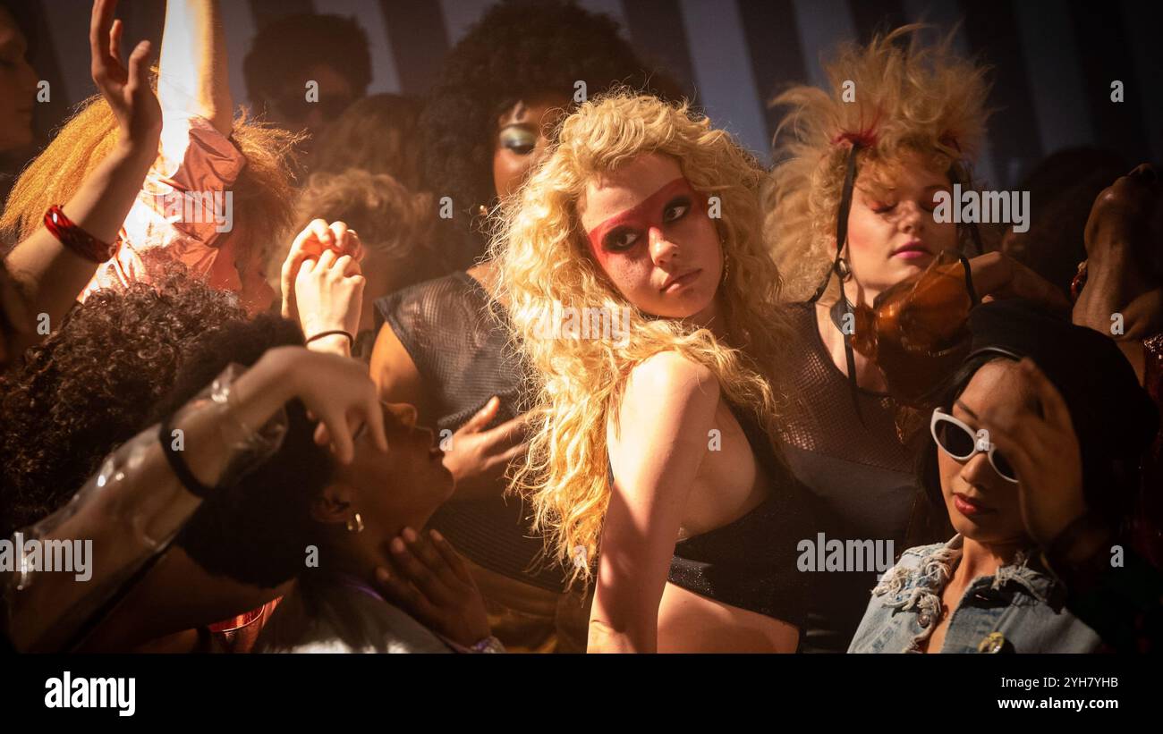 Mia goth maxxxine -Fotos und -Bildmaterial in hoher Auflösung – Alamy