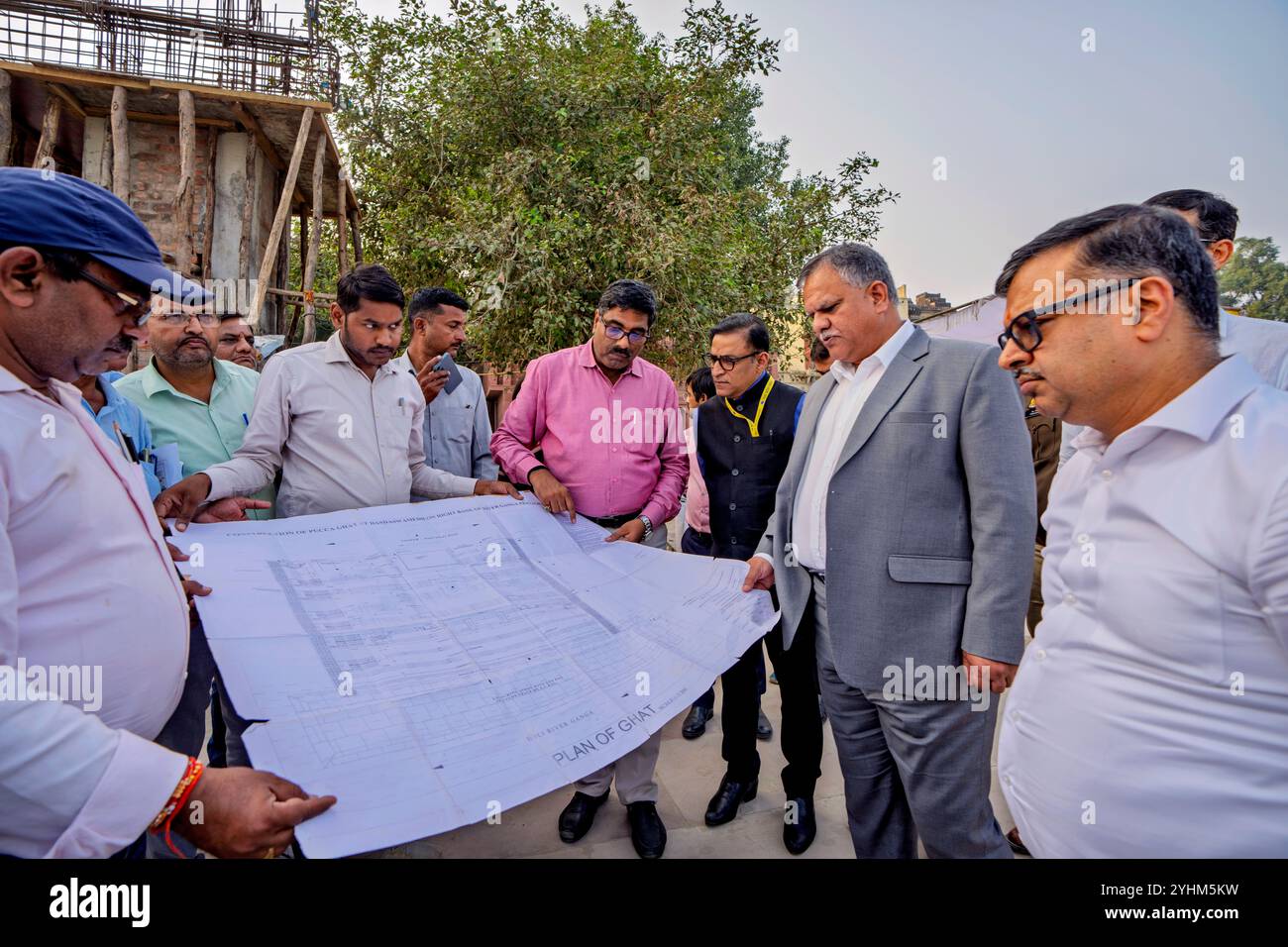Chief Secretary of Uttar Pradesh state Manoj Kumar Singh, (second from right) assessing the plan ...
