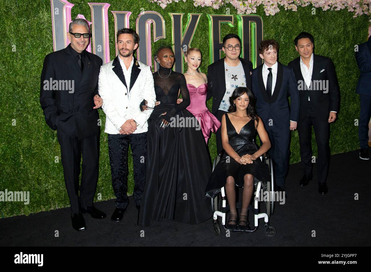 Jeff Goldblum, Marc Platt, Jonathan Bailey, Cynthia Erivo, Ariana ...