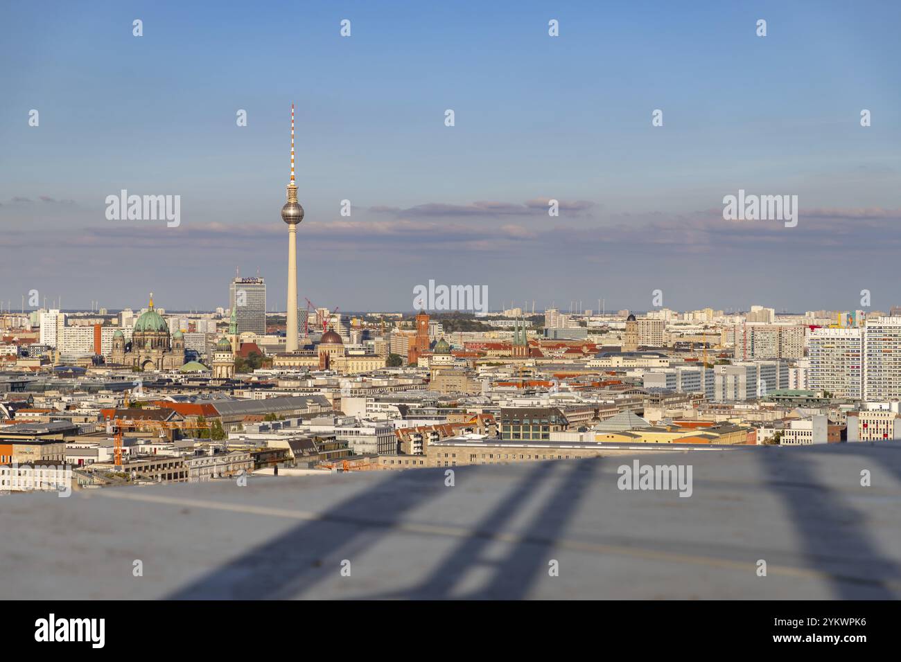 Ein Bild einiger Berliner Wahrzeichen aus der Ferne, wie der Berliner ... Ein Bild einiger Berliner Wahrzeichen aus der Ferne, wie der Berliner ...