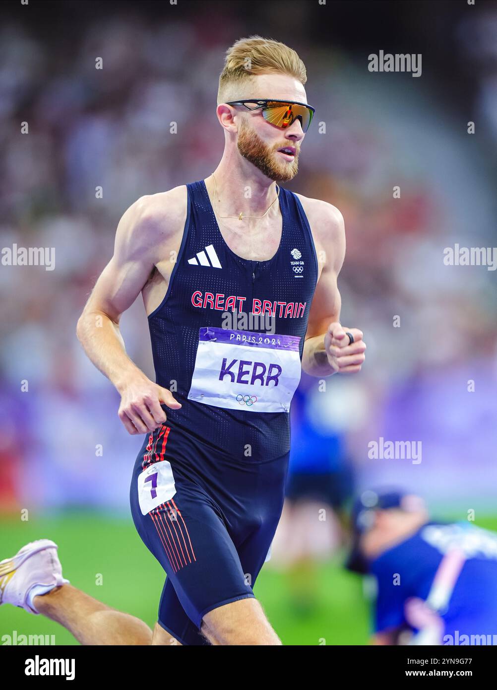 Josh Kerr nahm an den 1500-Meter-Strecken der Olympischen Spiele 2024 ...