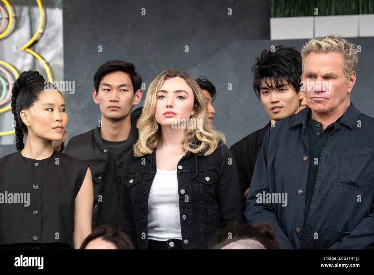 COBRA KAI, von links: Alicia Hannah-Kim, Daniel Kim, Peyton List ...