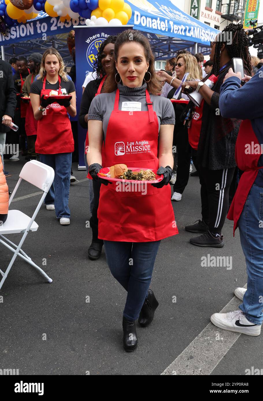 Los Angeles, ca. 27. November 2024. Christina DeRosa beim Thanksgiving ...
