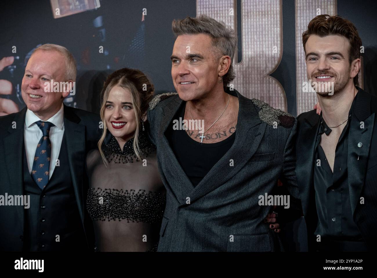 London, Großbritannien. November 2024. (L-R) Steve Pemberton, Raechelle ...