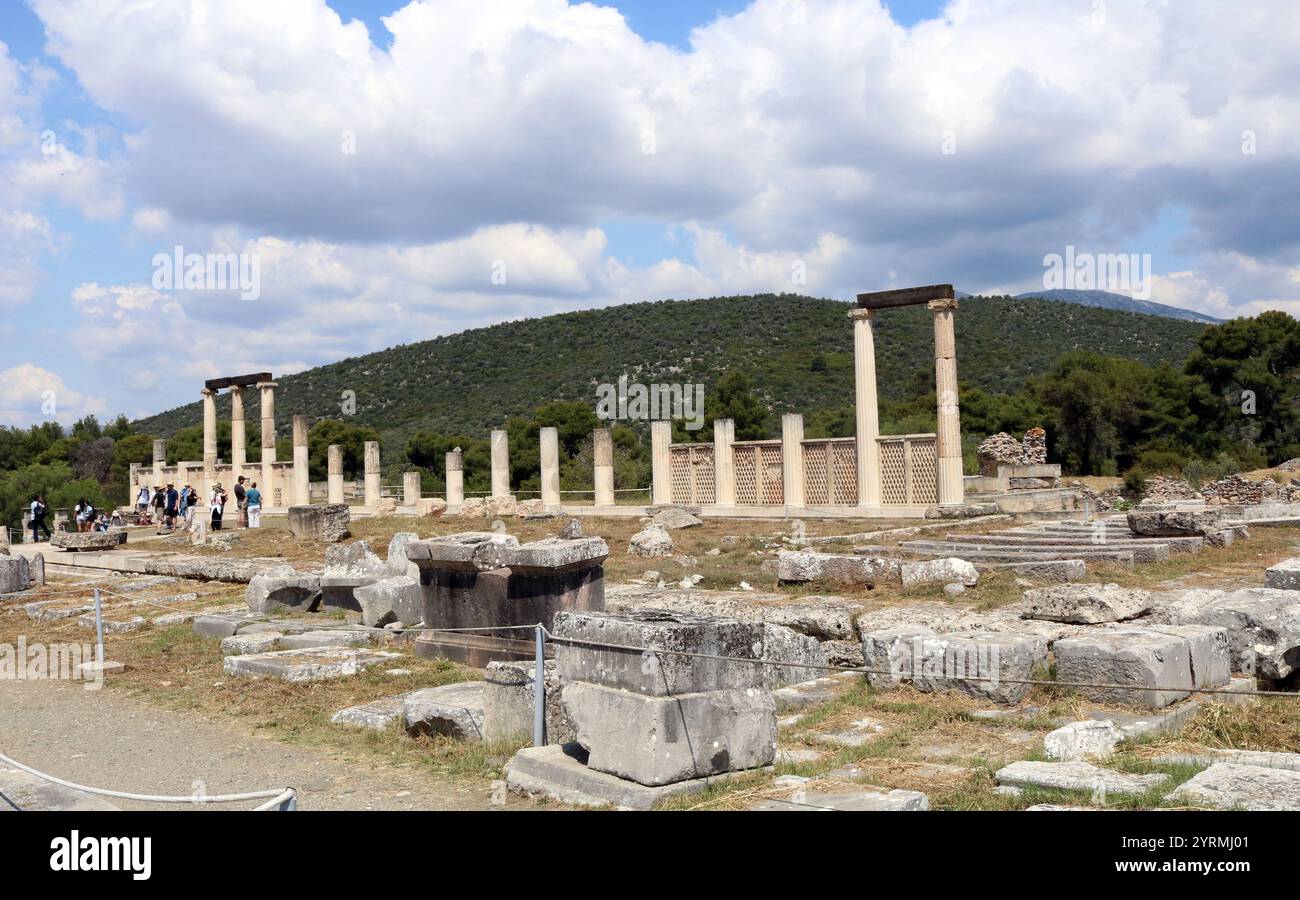 Epidaurus wurde 1988 in die Liste des UNESCO-Weltkulturerbes ...