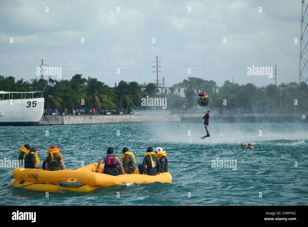 Key West, Florida, USA. November 2024. Reservisten der 445th Operation ...