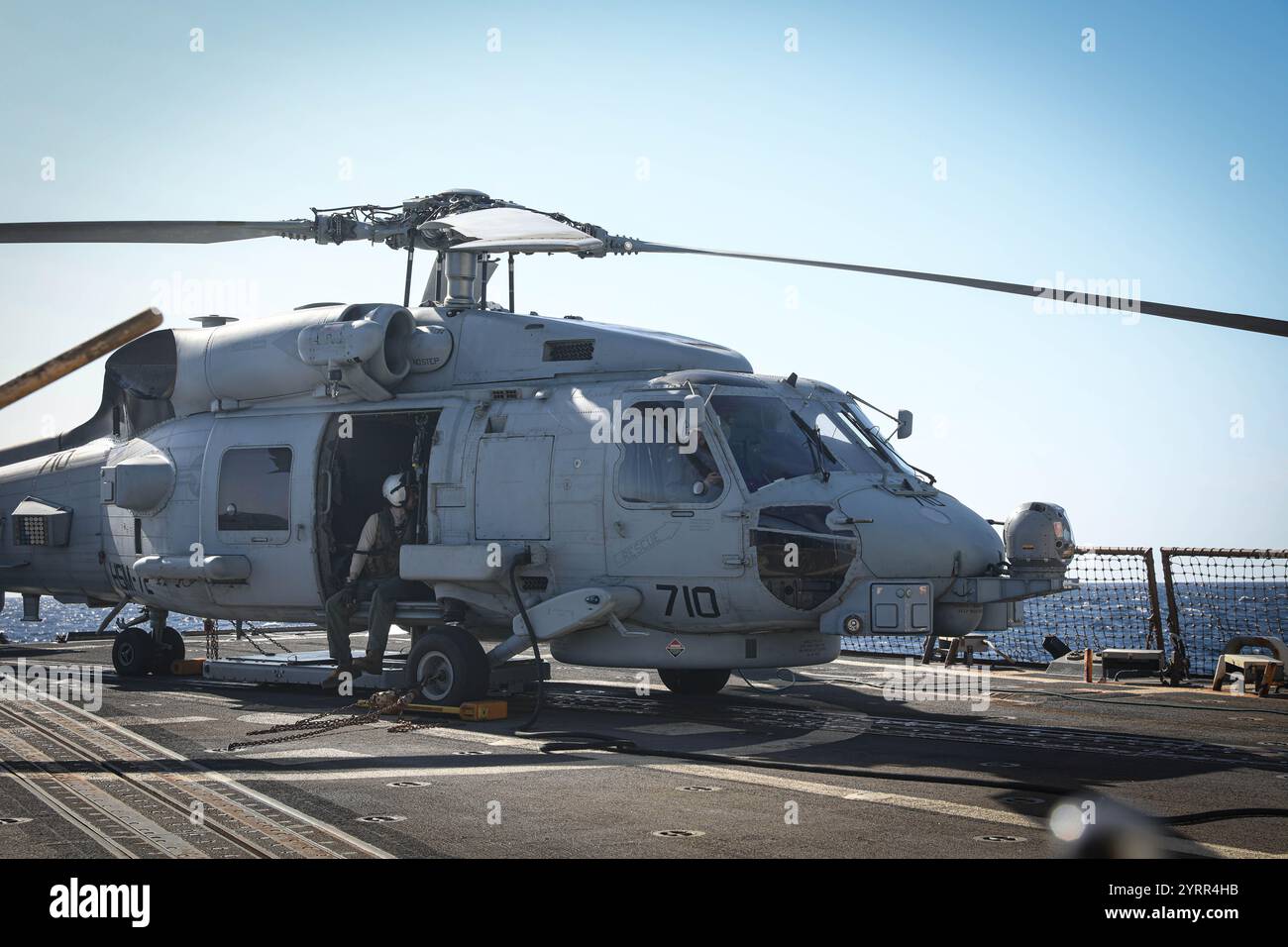 (29. November 2024) ein MH-60R Sea Hawk, der der Helicopter Maritime ...