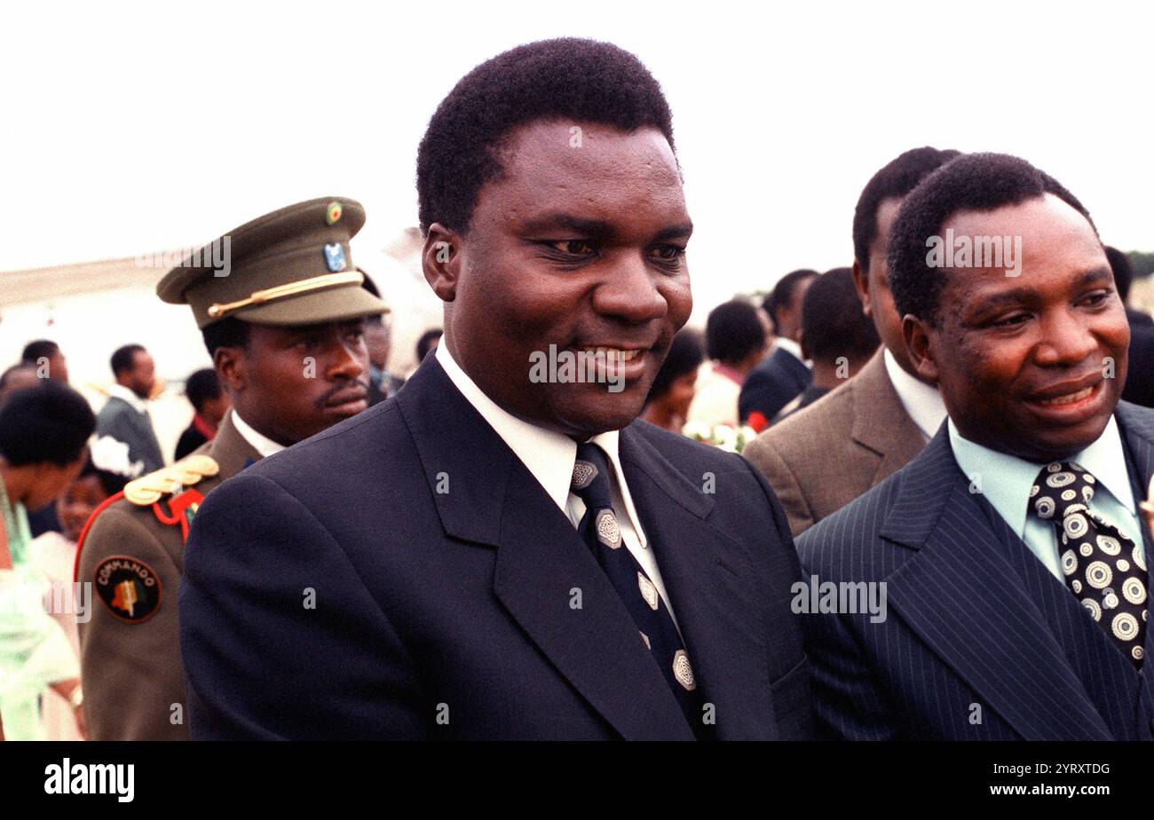 Juv?nal Habyarimana (Andrews Air Force Base, Maryland, USA – 1980). Juv?nal Habyarimana (1937 ...