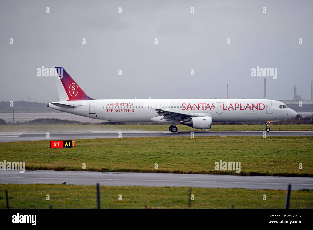 TITAN AIRWAYS AIRBUS A321, G-POWU, Abfahrt von der Piste 27 am ...