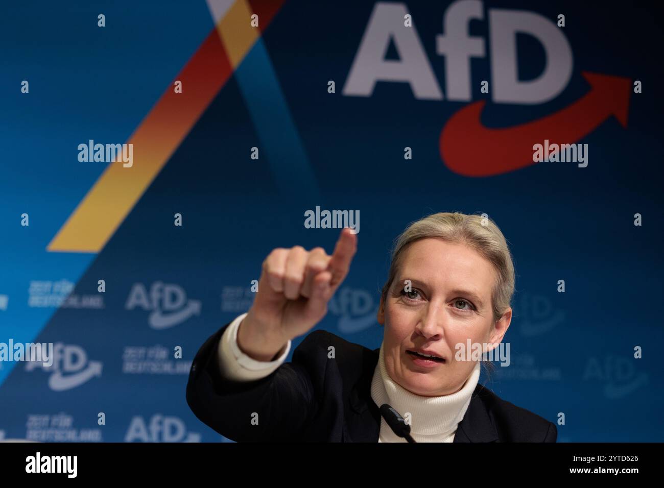 Berlin, Deutschland. Dezember 2024. Alice Weidel (AfD), Bundessprecherin bei der Präsentation ...