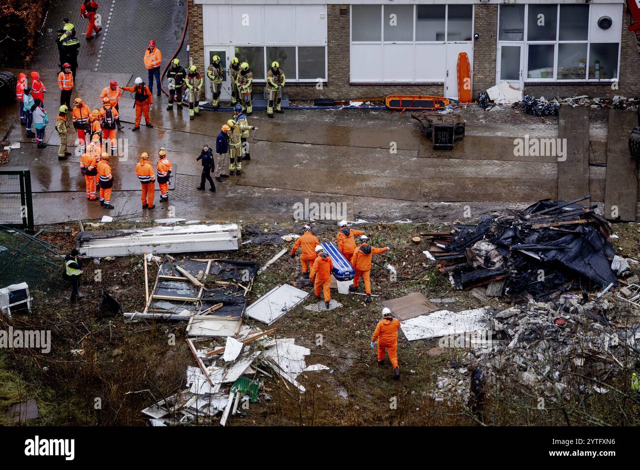Den Haag, Niederlande. Dezember 2024. DEN HAAG - der Rettungsdienst war ...
