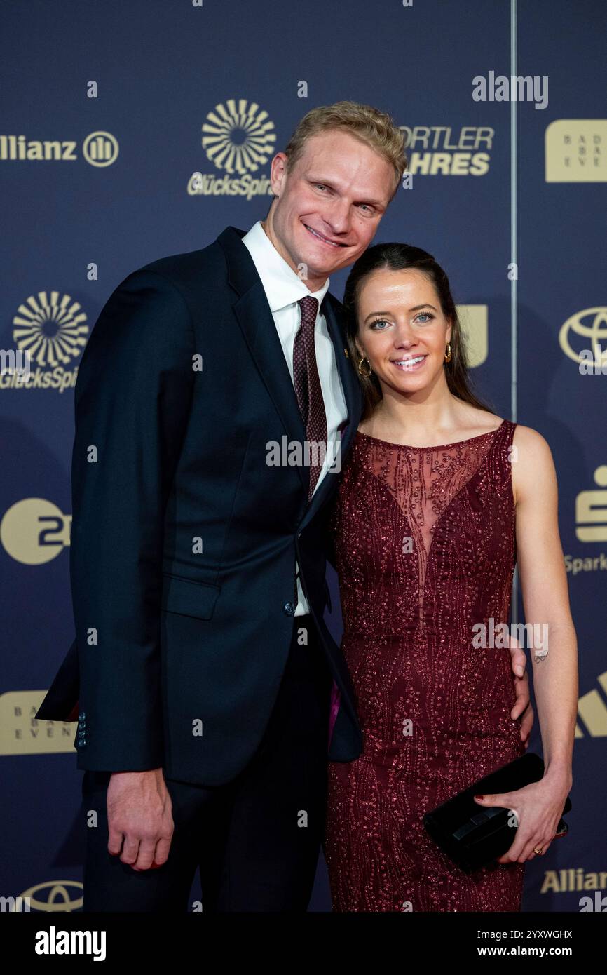 Oliver Zeidler (Rudern einer) mit Freundin Sofia Meakin (Schweiz) auf ...