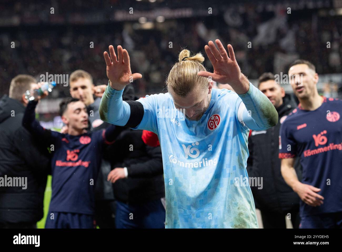 Schlussjubel Mainz, Torwart Robin ZENTNER MZ,Jubel, jubeln, Freude ...