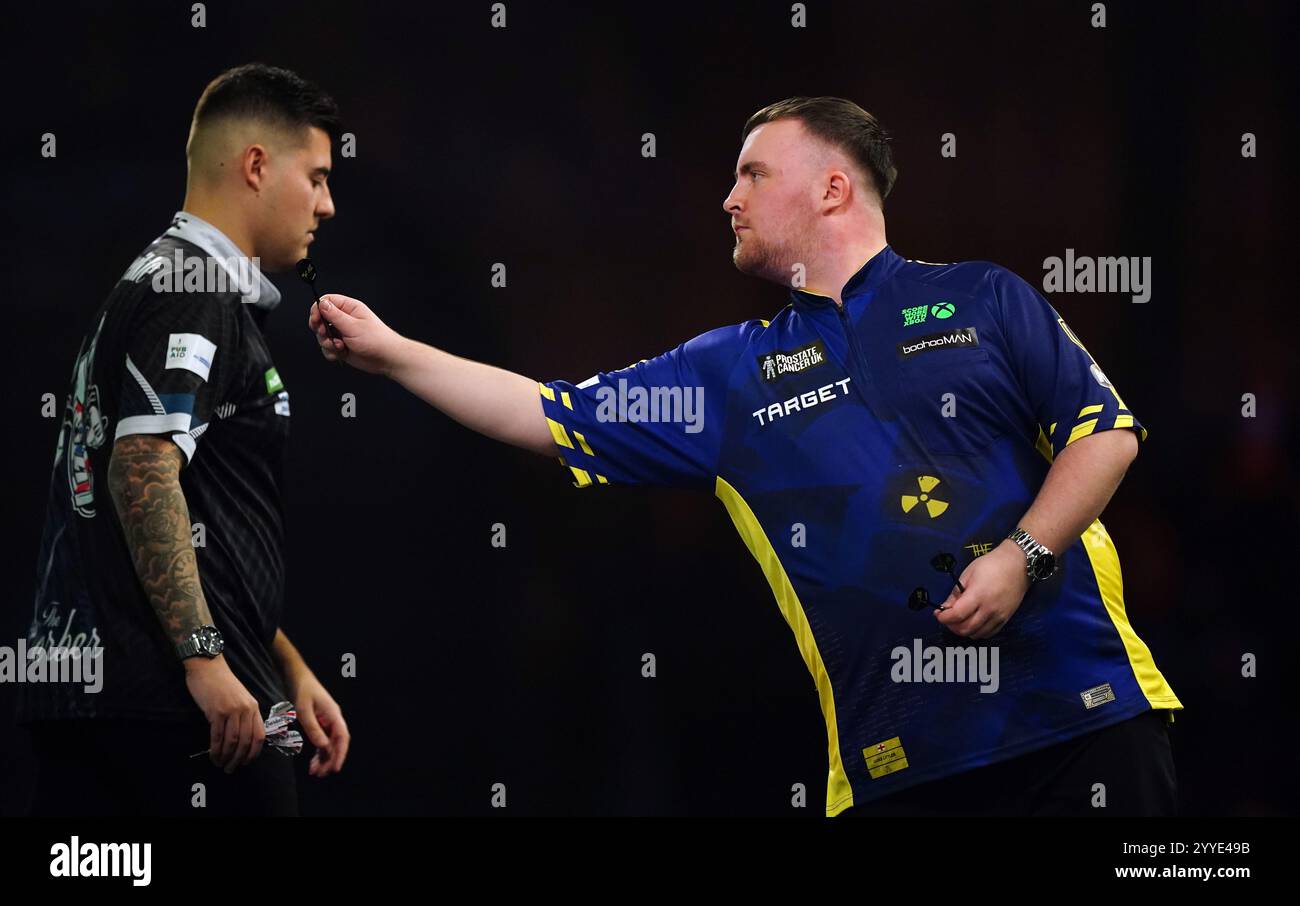 Luke Littler im Kampf gegen Ryan Meikle am siebten Tag der Paddy Power ...