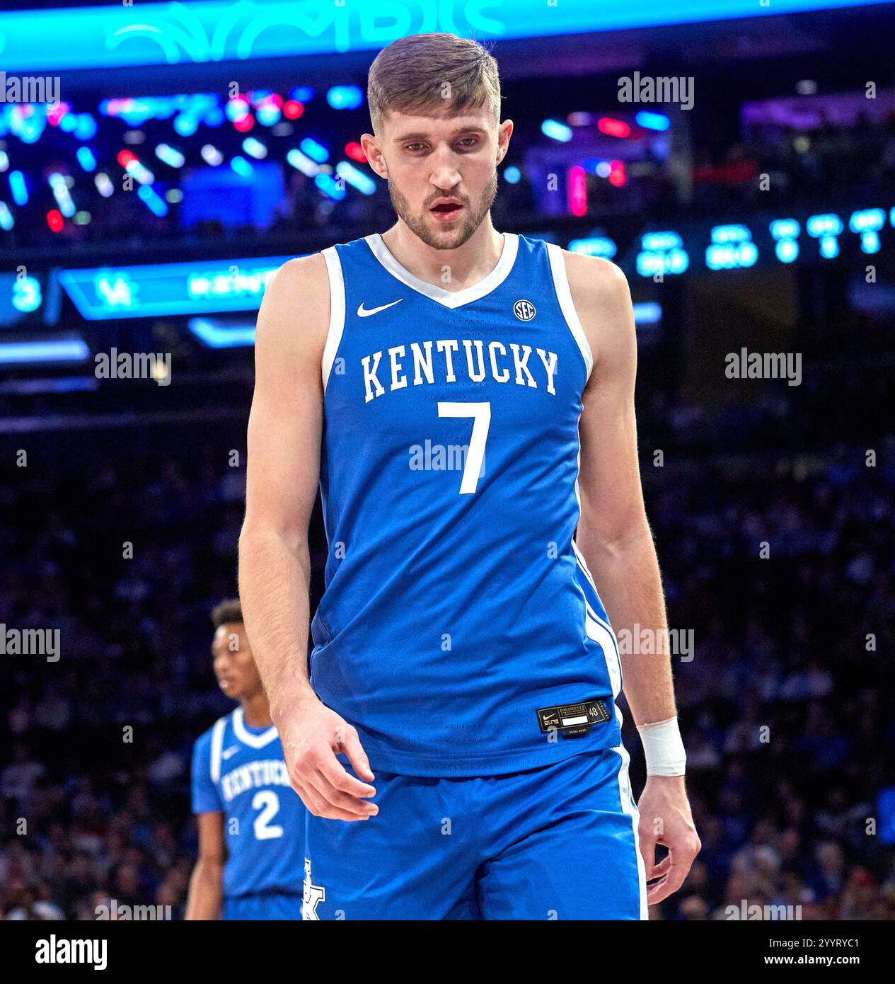 Kentucky Wildcats Stürmer Andrew Carr (7) in der ersten Halbzeit gegen die Ohio State Buckeyes ...