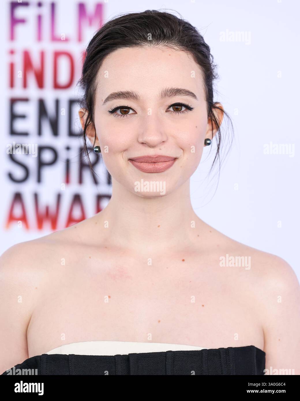 (DATEI) Mikey Madison gewinnt den Oscar für die beste Schauspielerin in ...
