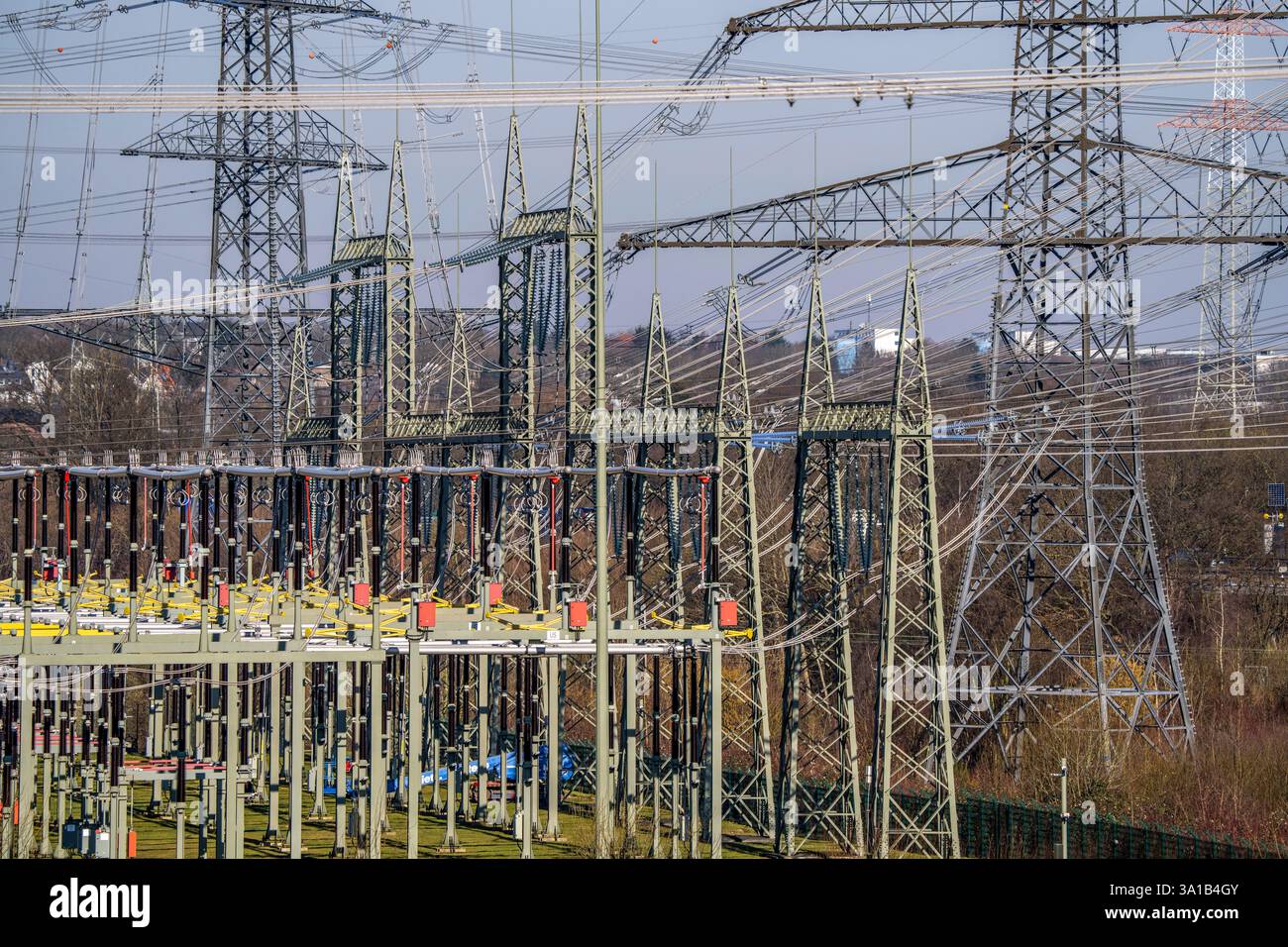 Umspannanlage Dortmund-Kruckel, Anfang einer Höchstspannungsleitung von ...