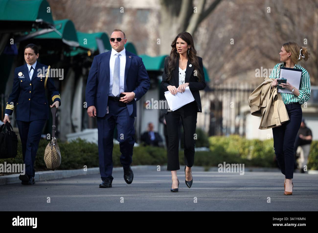 Washington, Usa. März 2025. Die Heimatschutzministerin Kristi Noem wird ...